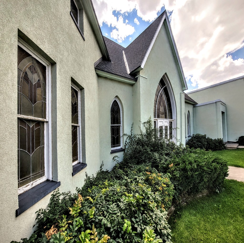 The Gothic Spirit in LDS Architecture – LDS Meetinghouse Architecture