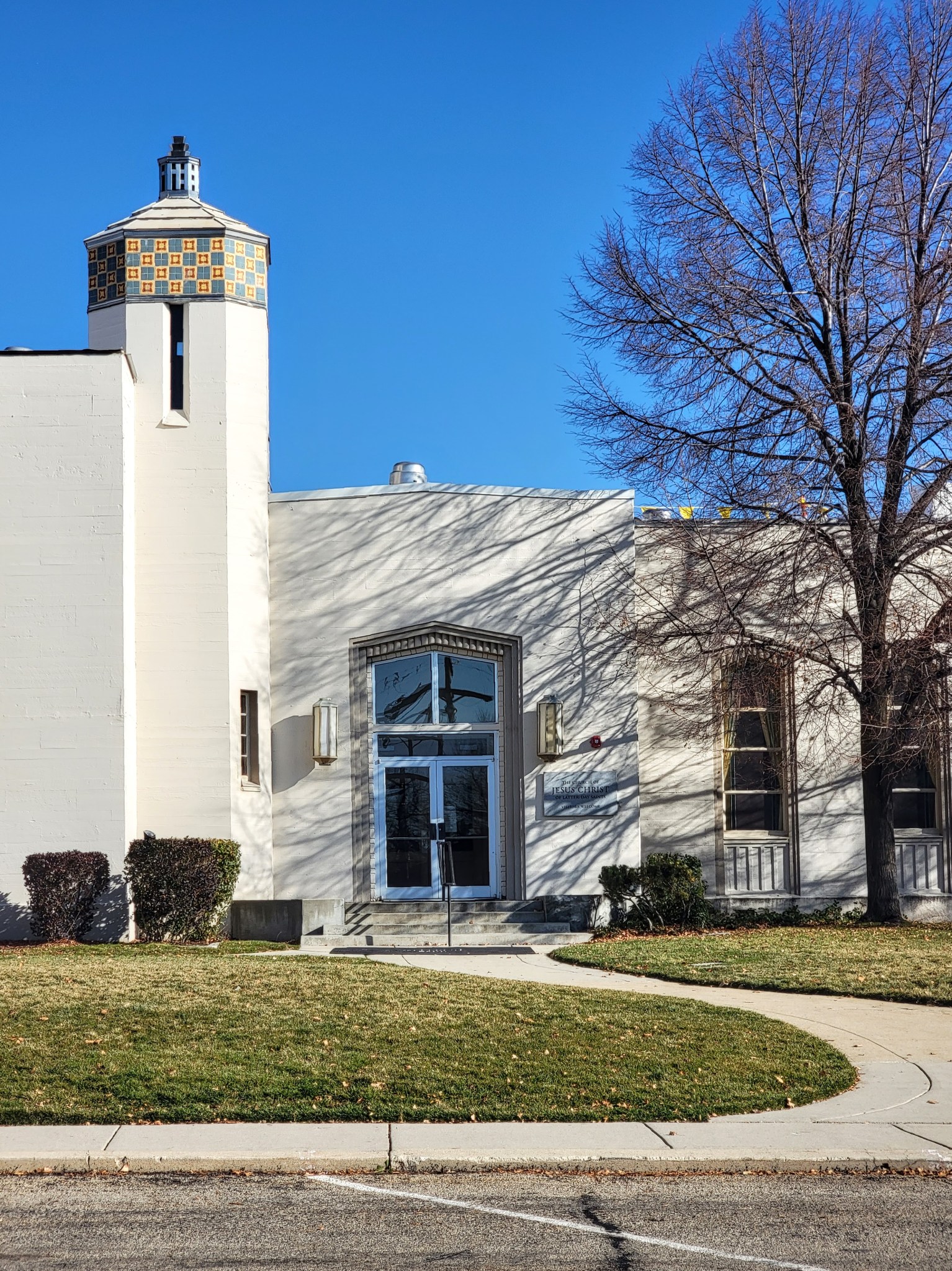 Art Deco in LDS Architecture – LDS Meetinghouse Architecture